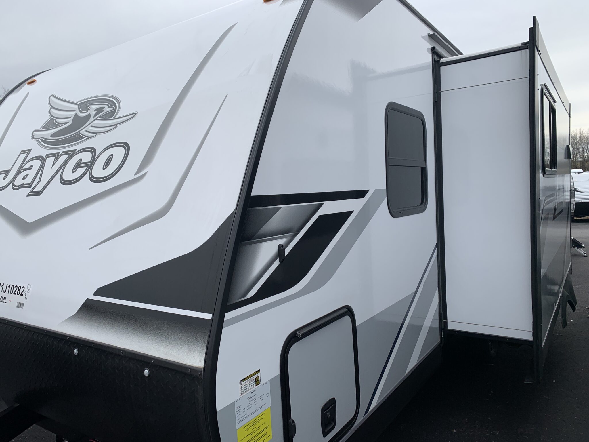 2025 JAYCO JAY FEATHER 21MML | Roy's RV Supercenter in West Virginia