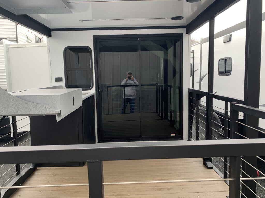 2025 FOREST RIVER WILDWOOD 22 VERANDA | Roy's RV Supercenter in West ...