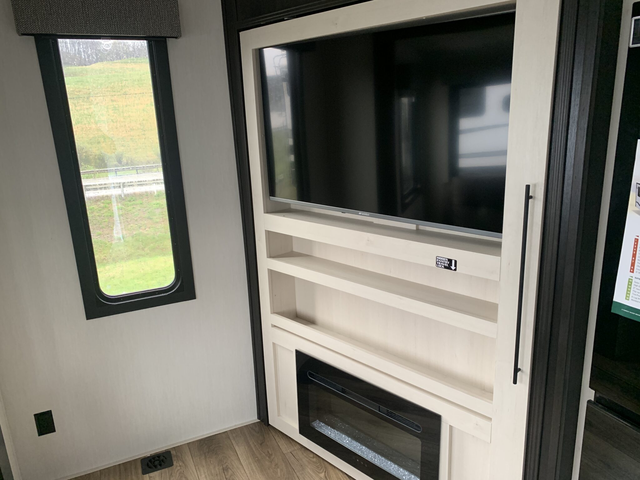 2025 FOREST RIVER SABRE 25RLS 5TH WHEEL | Roy's RV Supercenter in West ...