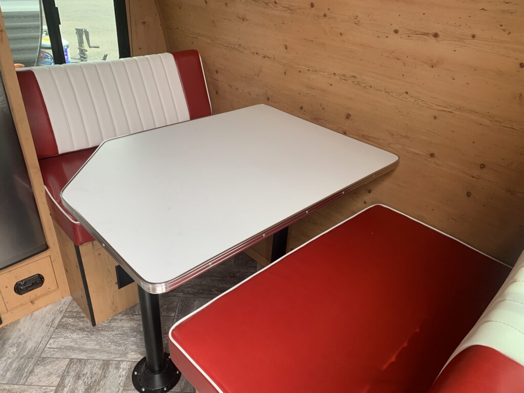 2024 SUNSET PARK RV SUNRAY 149 (RED/WHITE) CLASSIC | Roy's RV ...