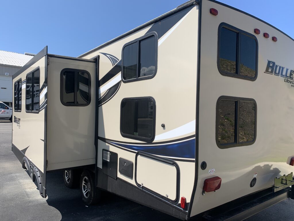 2017 KEYSTONE BULLET 272BHS | Roy's RV Supercenter in West Virginia