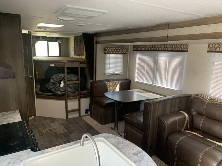 2017 KEYSTONE BULLET 272BHS | Roy's RV Supercenter in West Virginia