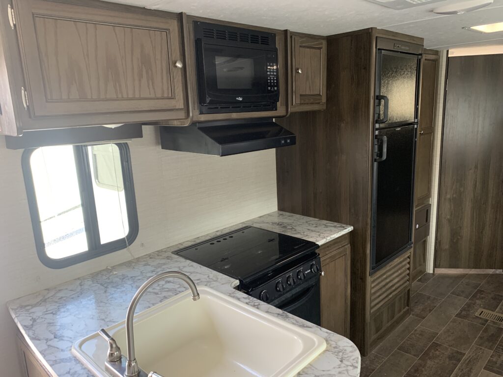 2017 KEYSTONE BULLET 272BHS | Roy's RV Supercenter in West Virginia