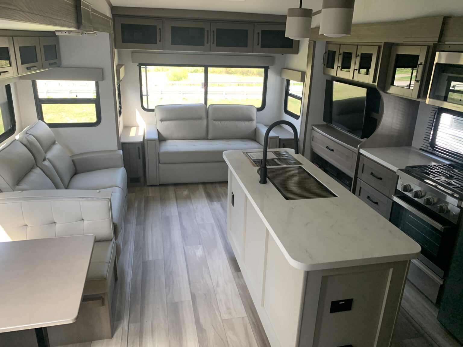 2025 GRAND DESIGN REFLECTION 367BHS 5TH WHEEL | Roy's RV Supercenter in ...