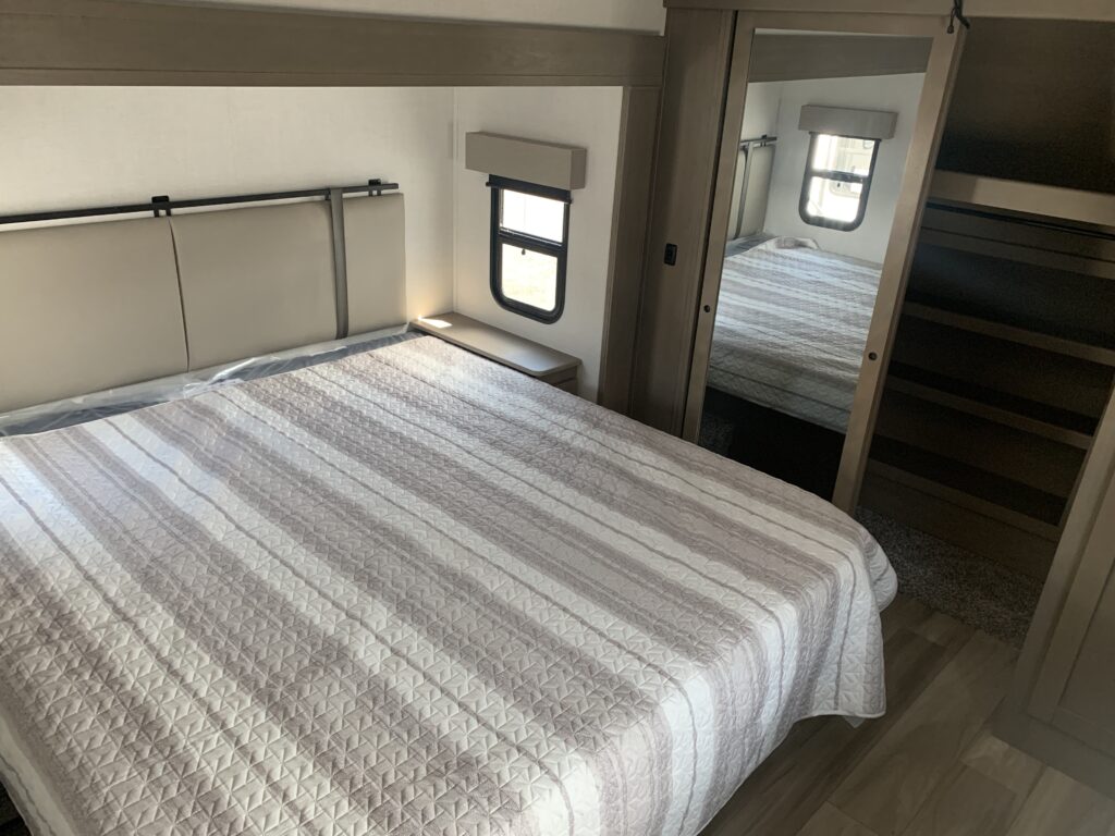 2025 GRAND DESIGN REFLECTION 367BHS 5TH WHEEL | Roy's RV Supercenter in ...